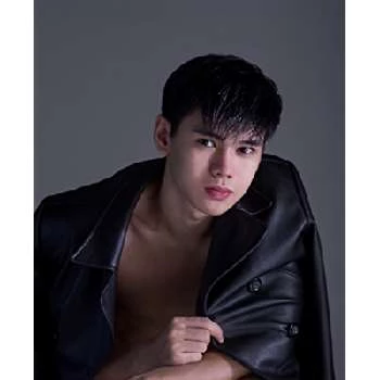 Dustin Yu - Age, Bio, Birthdate, Family, Networth & More